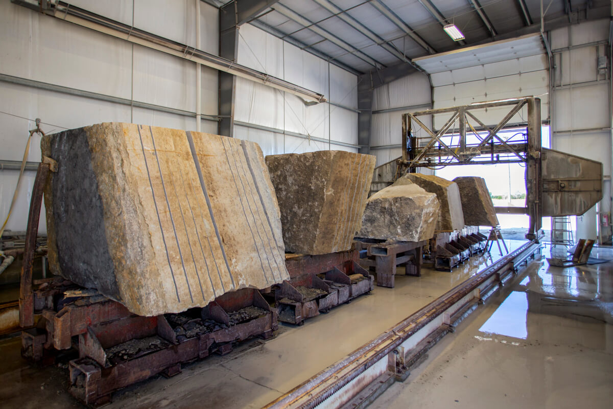 Kansas Limestone Blocks & Slabs - U.S. Stone Industries